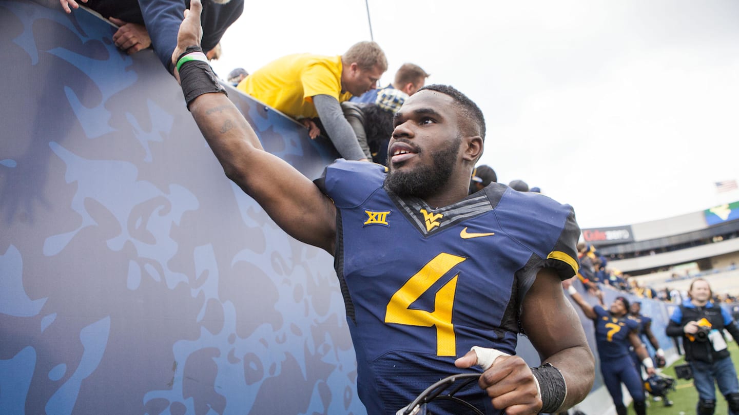 Former WVU RB Wendell Smallwood Pleads Guilty to Federal Fraud Charges