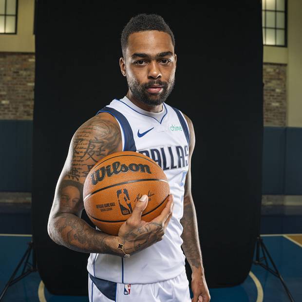 Kyrie Irving calls out NBA personality's take on Mavericks starter