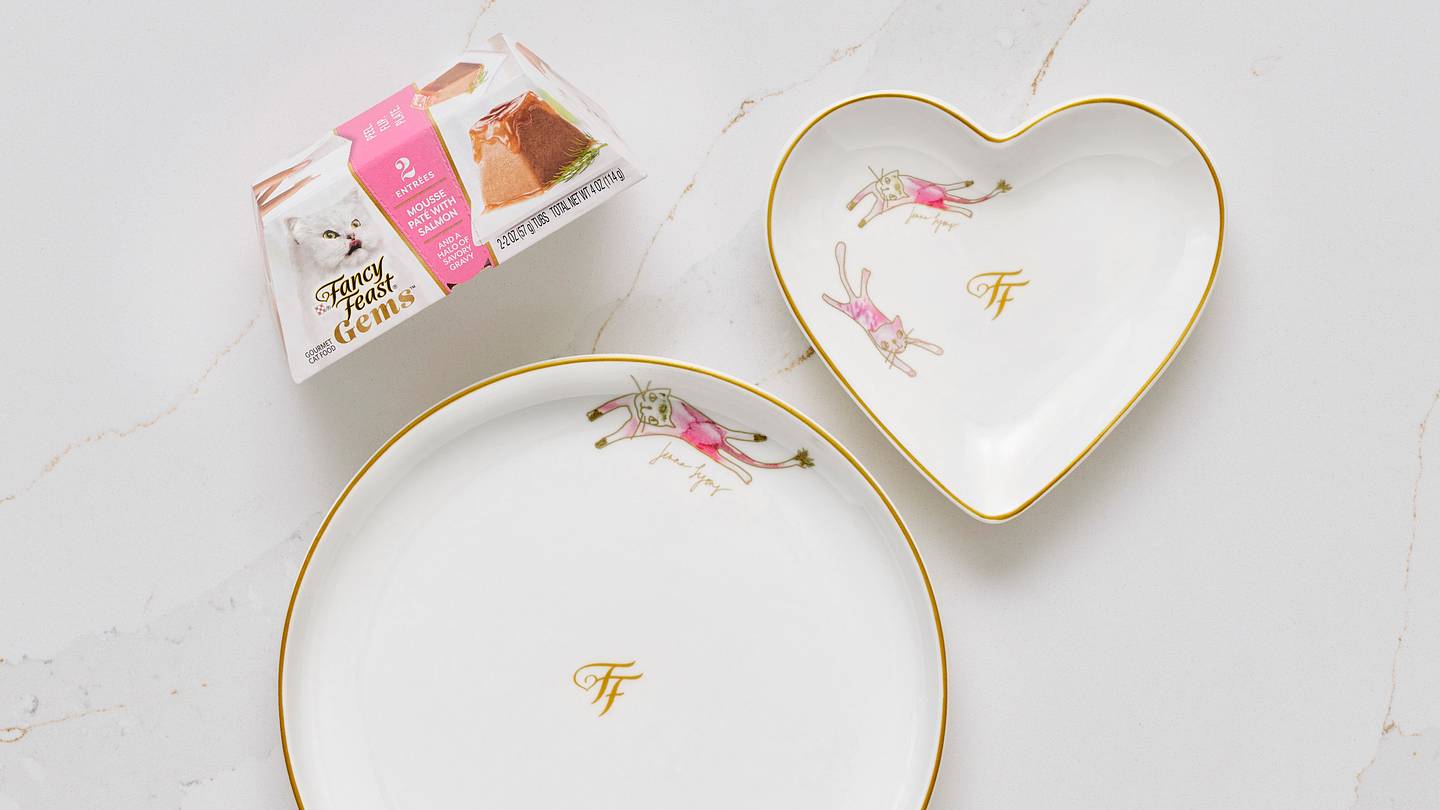 Fancy Feast partnered with Jenna Lyons for an iconic dinnerware collection