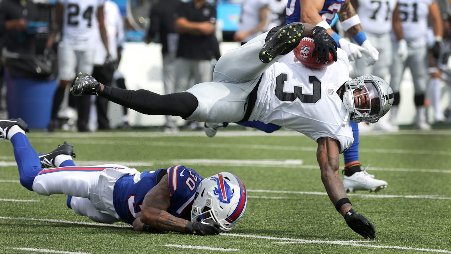 Does Adding DeAndre Carter Mean Double Trouble on Bears Returns?