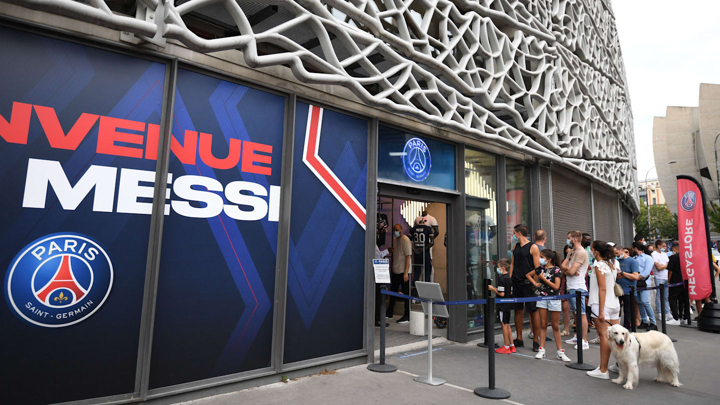Le PSG ouvre une nouvelle boutique à Manhattan