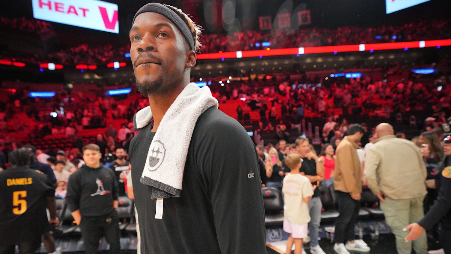 Heat Suspend Jimmy Butler Once Again After Disgruntled Star Misses Flight Heat Suspend Jimmy Butler Once Again After Disgruntled Star Misses Flight