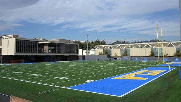 How Off-Campus Camp Could Help Bruins This Fall