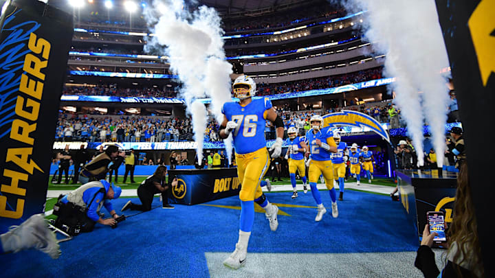 Chargers' Joe Alt was a brick wall in first start at LT vs. Chiefs