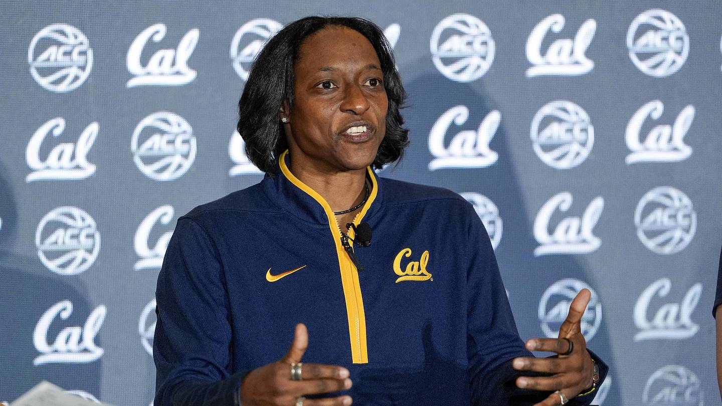 Two Recruits Commit to Cal Women's Basketball for 2025