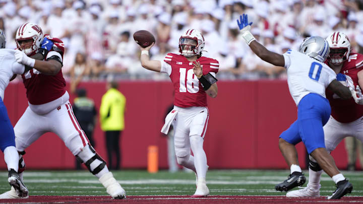4 things we learned in Wisconsin Badgers' 42-10 win over Middle ...