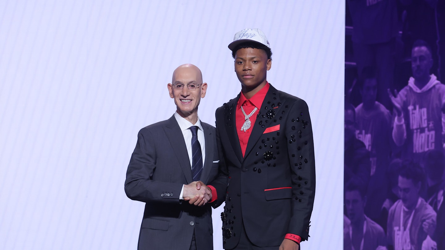 Utah Jazz's Ace Bailey, Giannis Antetokounmpo Appear in New Nike Ad