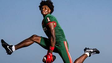 Texas Longhorns News - Sports Illustrated