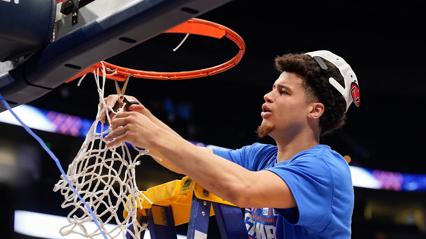 Walter Clayton Jr. Named SEC Tournament MVP, Will Richard to All ...