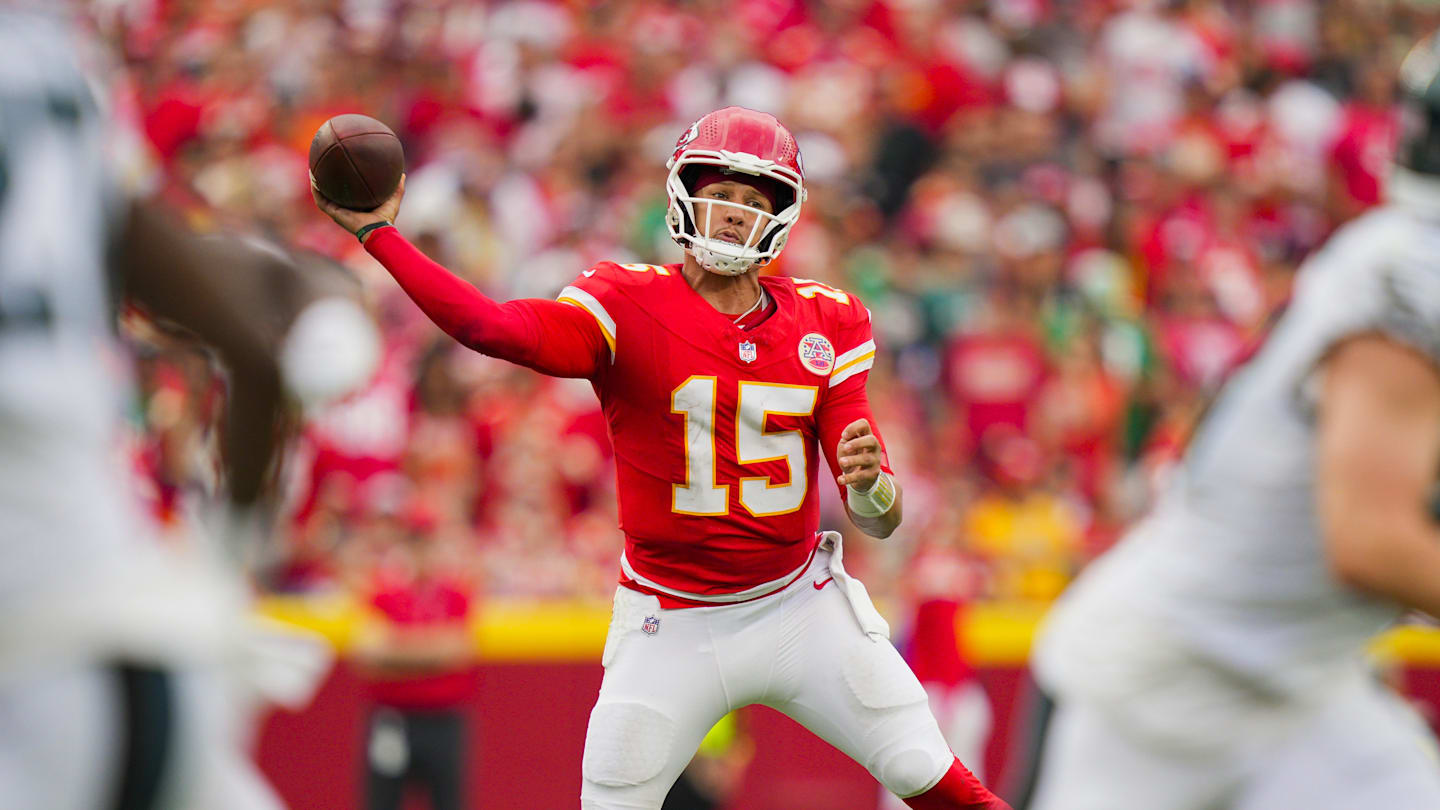 Best NFL Picks and Predictions for Chiefs vs. Giants on Sunday Night ...