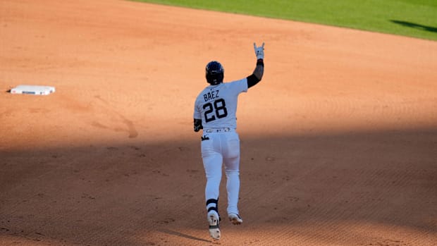 javier baez contract