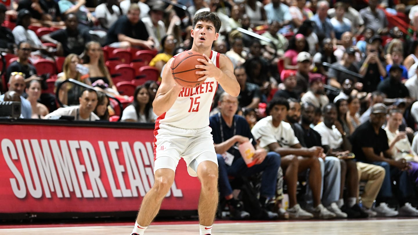 Rockets' Reed Sheppard is blowing everyone away at Summer League