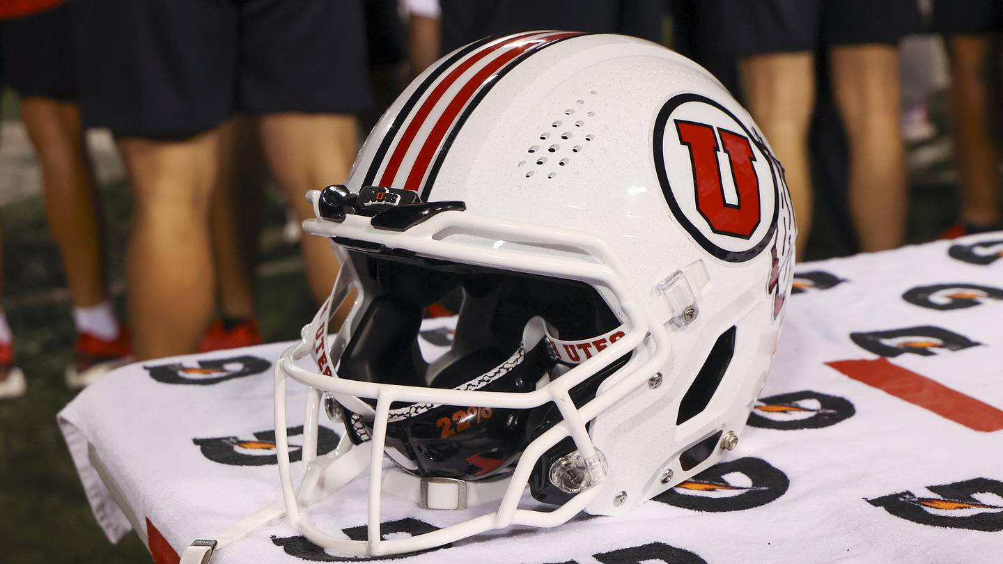 Utah football unveils uniforms for West Virginia game