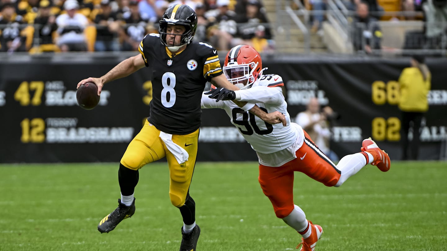 Aaron Rodgers Ripped 'Unplayable' Steelers Home Field After Beating Browns