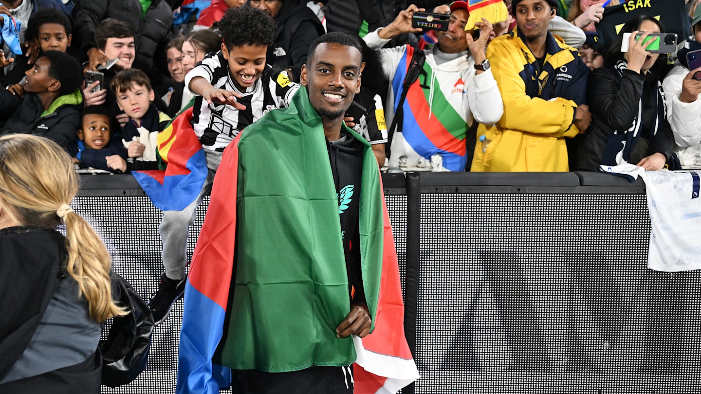 Newcastle slap insane £200m price tag on Arsenal transfer target