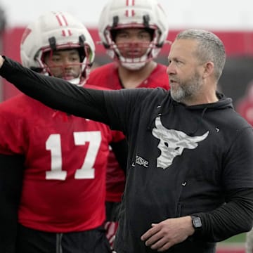 Projected Wisconsin Badgers offensive depth chart after 2025 spring ...