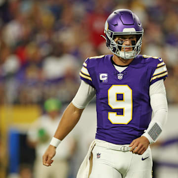 Pro blue: J.J. McCarthy sets NFL record, others shine in professional debut