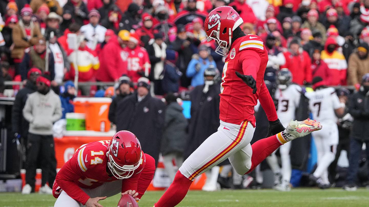 Super Bowl LIX: Here is How to Watch Today's Matchup Between Kansas ...