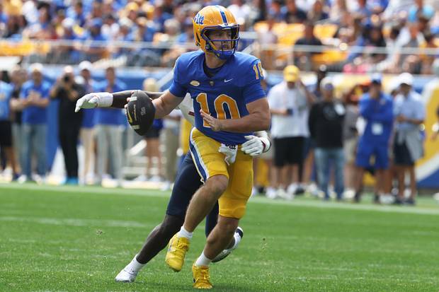 Pitt Panthers Reveal Starting Lineup vs. Central Michigan