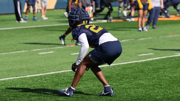 PHOTO GALLERY: Get an Inside Look at Day 2 of Spring Practice