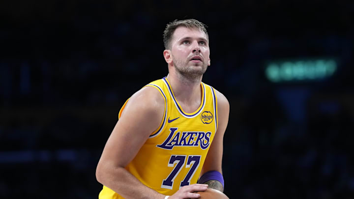 Kings Catch a Break vs. Lakers With Unfortunate Luka Doncic Injury News