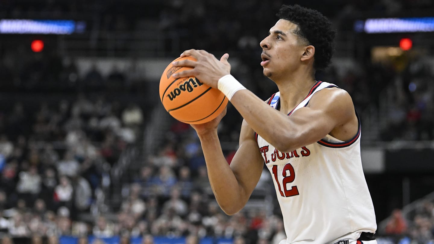 RJ Luis to Enter Transfer Portal After Not Closing Out St. John's ...