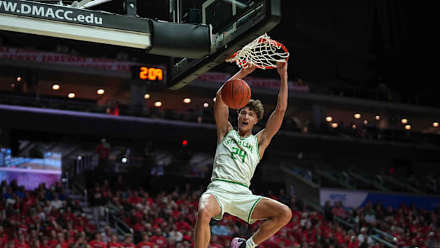 High School Sports on SI Iowa boys all-state basketball teams