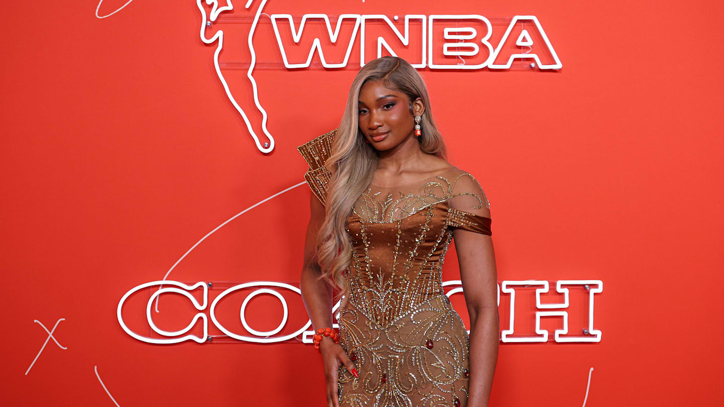 Kiki Iriafen has startling gold goddess transformation for WNBA draft ...