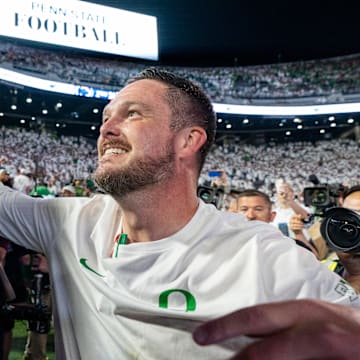 Former Oregon Strength Coach Aaron Feld Leaving Miami Hurricanes, Mario ...