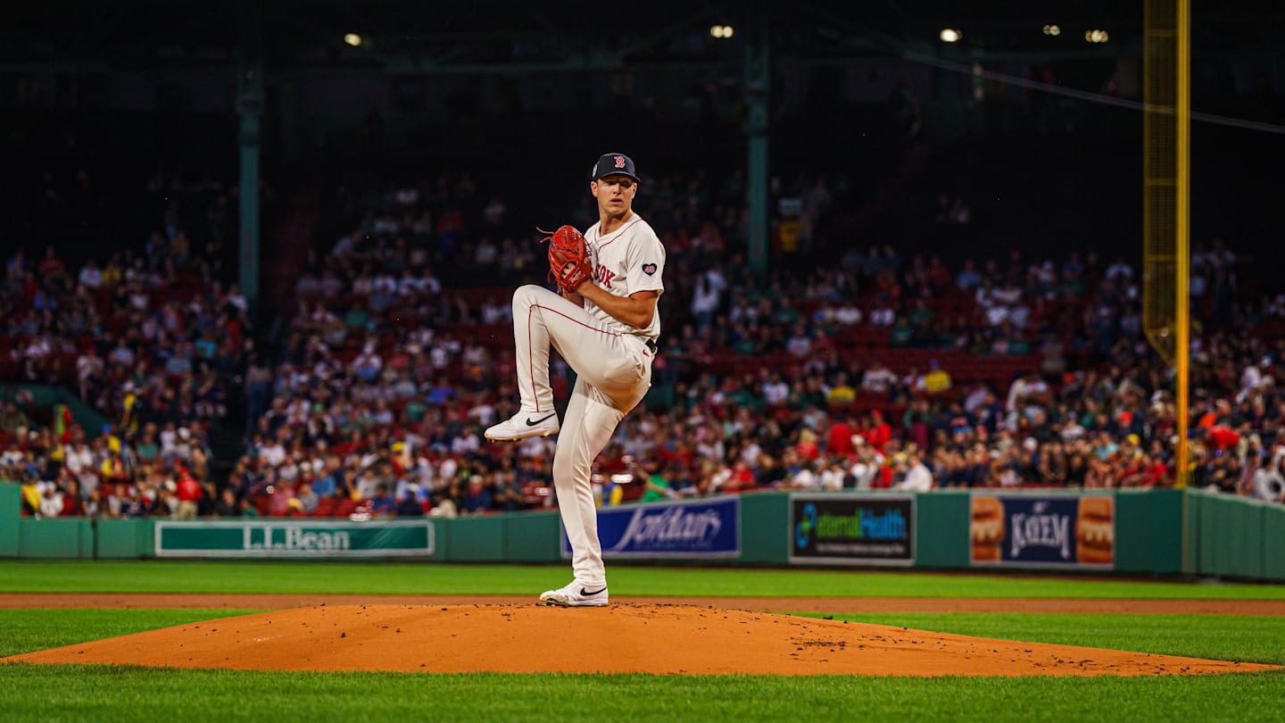 Toronto Blue Jays Reportedly Pursuing Boston Red Sox Free Agent Pitcher ...