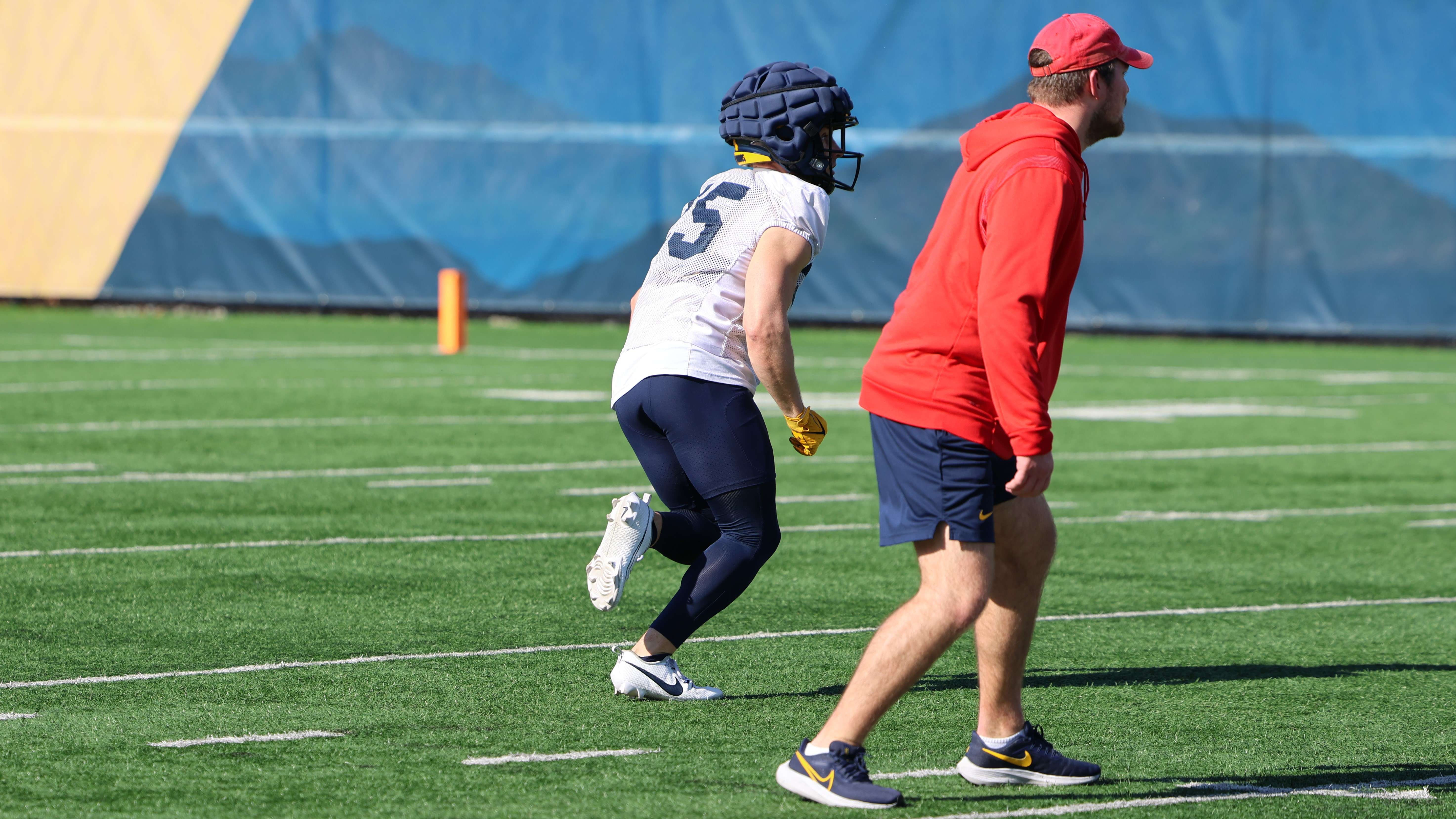 PHOTO GALLERY: Get an Inside Look at Day 2 of Spring Practice