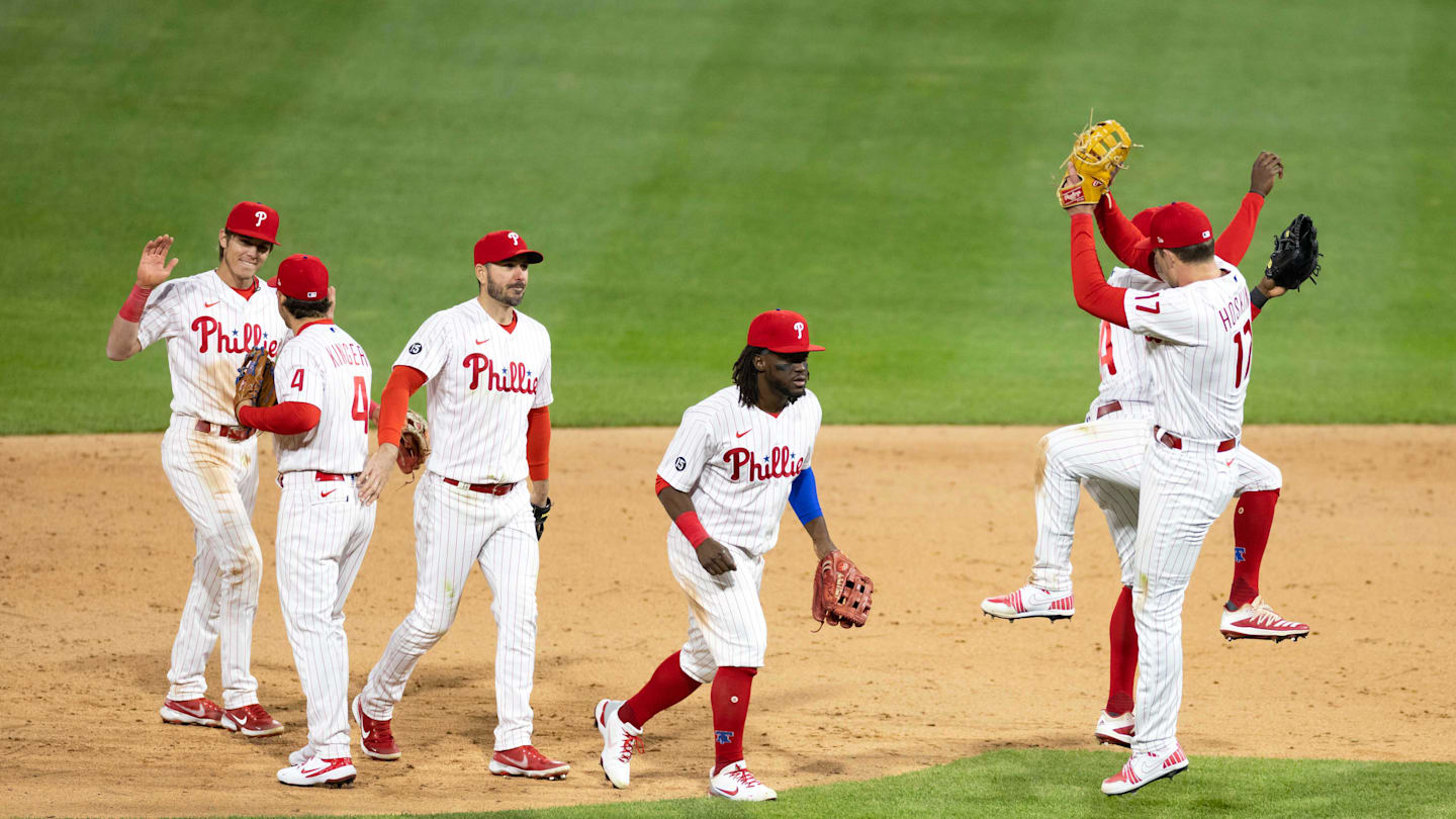 Angels Make Trade, Acquire Former Top Prospect From NL Powerhouse