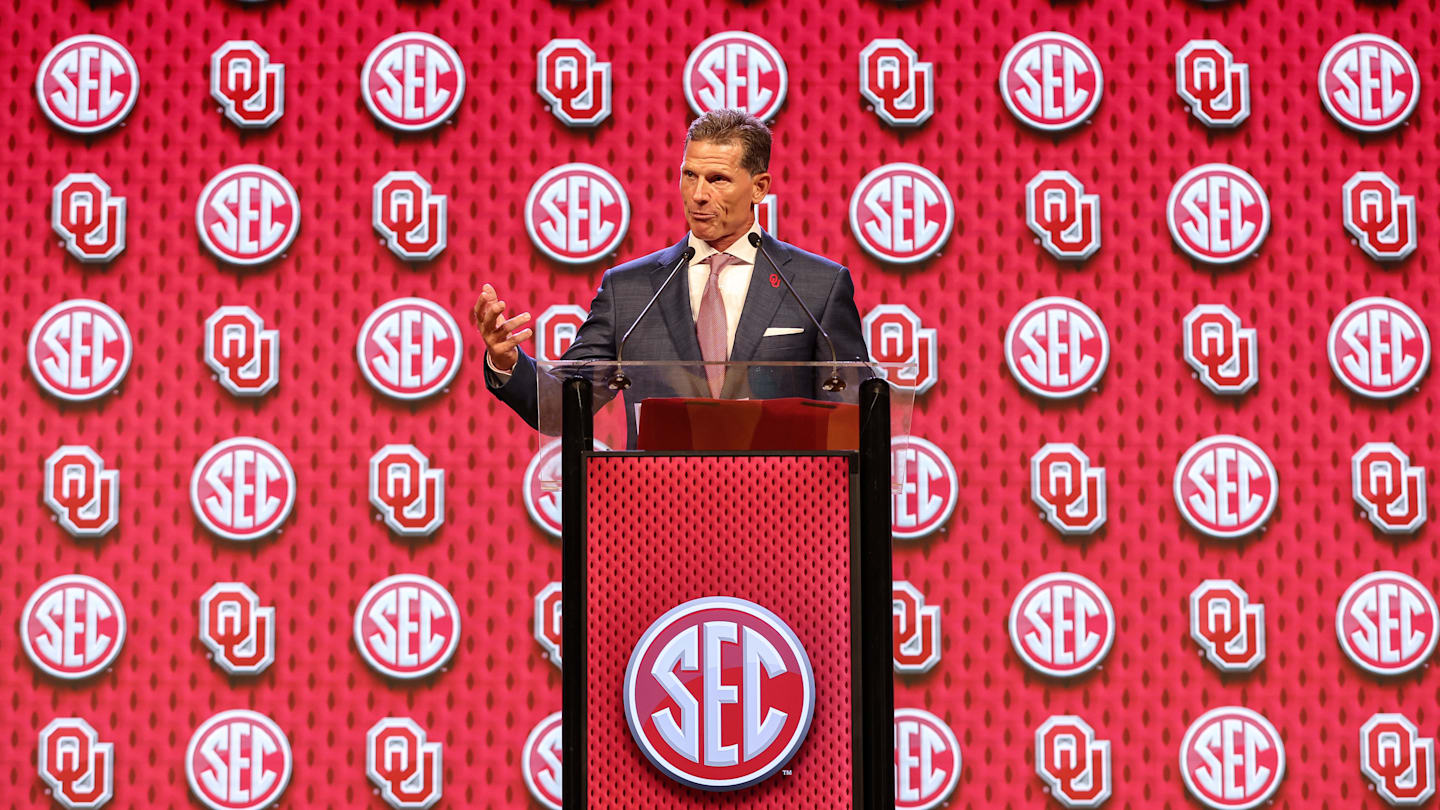 Brent Venables: 'Oklahoma isn't intimidates...We're running towards the ...