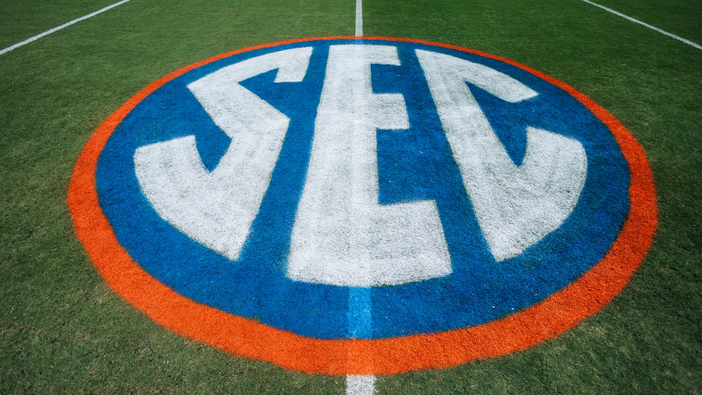 Five SEC Football teams with their hand on the panic button in Week 3