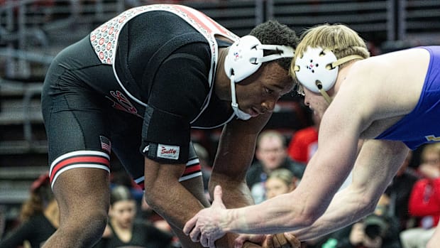 Champions crowned at Iowa high school state wrestling tournament