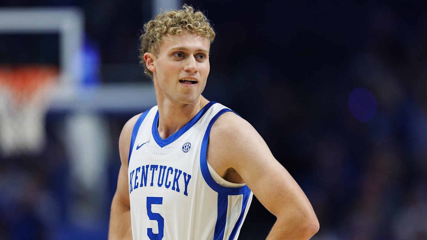 A College basketball analyst raved about Kentucky's backcourt depth
