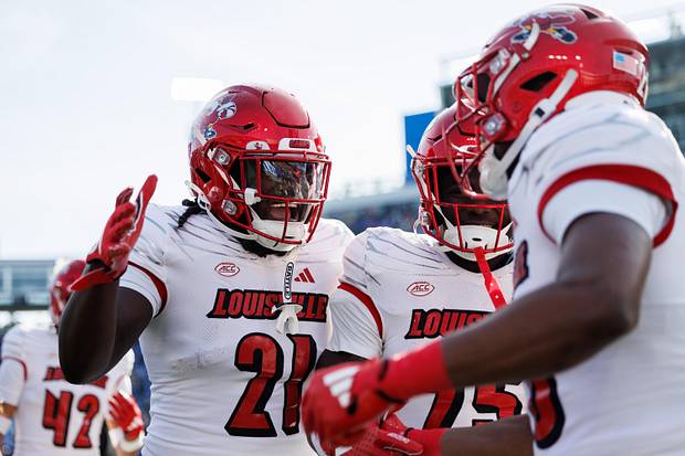 Highlights, Photos and Notes: Louisville Football 41, Kentucky 14