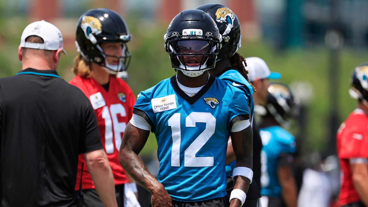 Jacksonville Jaguars' Travis Hunter Blowing Past Front Office Expectations As Rookie