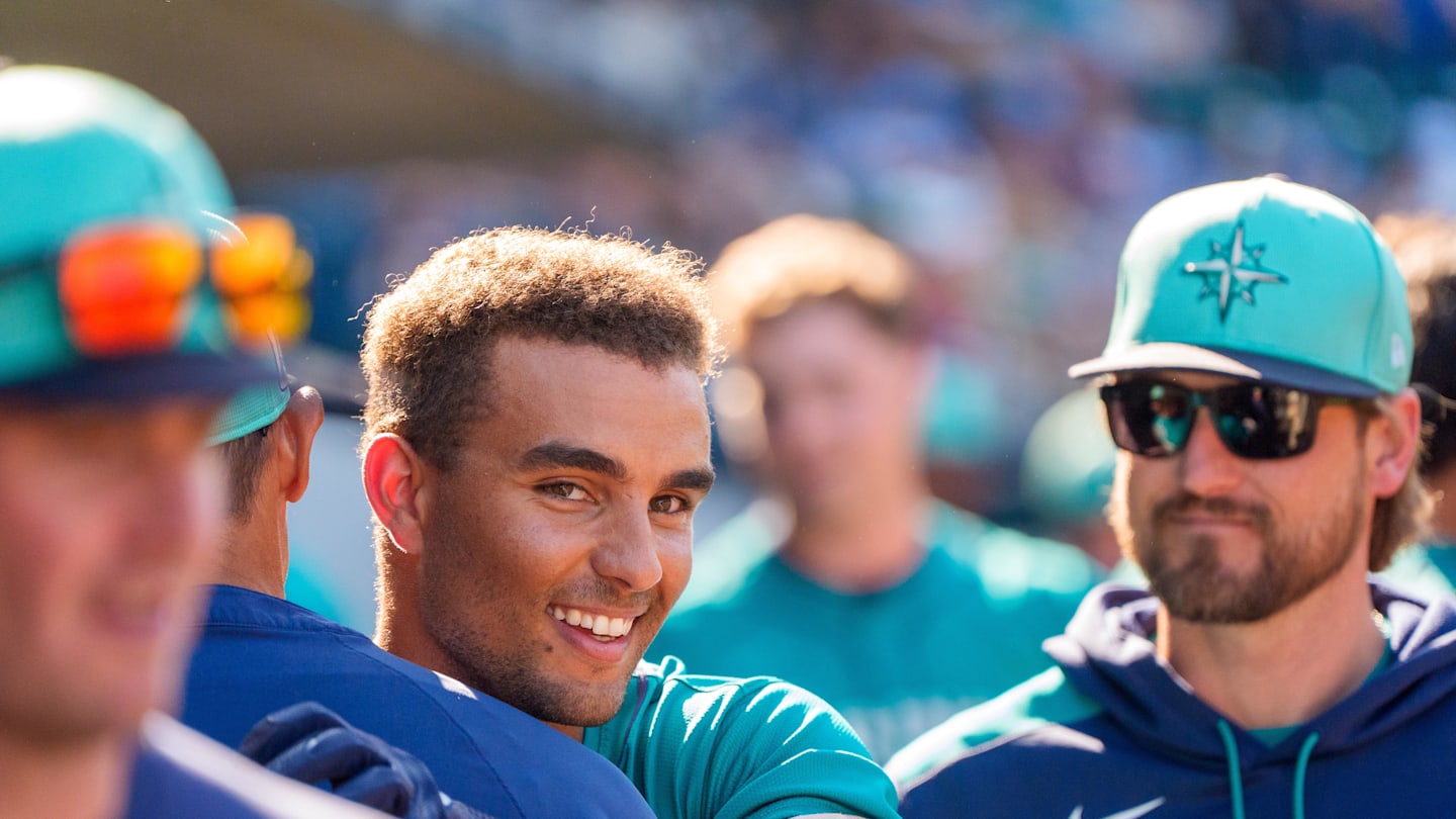 Seattle Mariners Minor Leaguers Receive Championship Rings at Spring ...