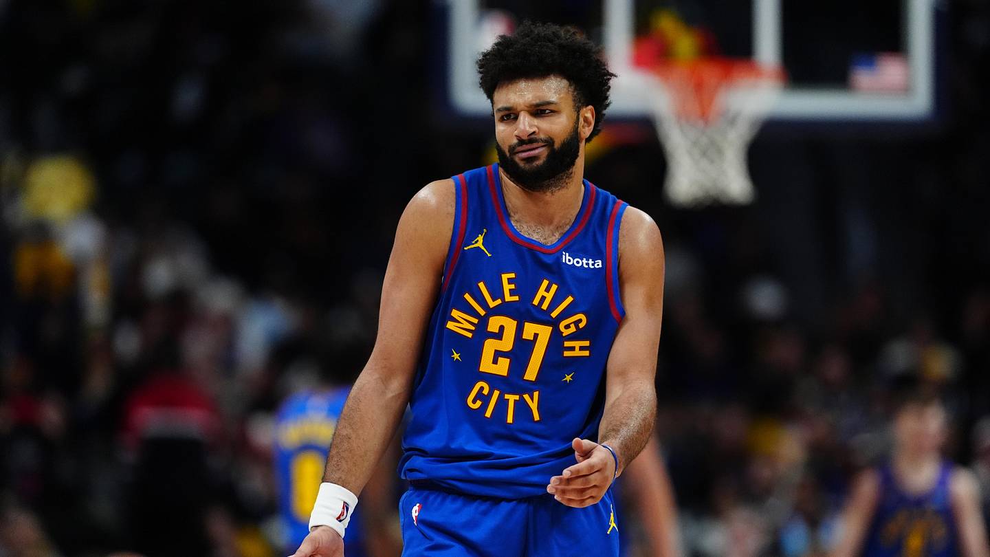 Jamal Murray Captured Live Fly During Mavericks-Nuggets Game, Gave It ...
