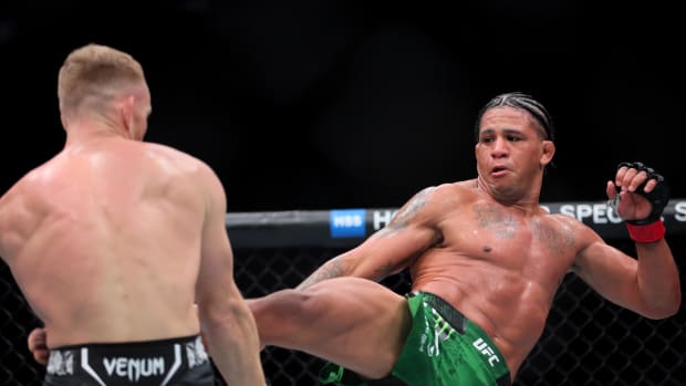 UFC Report: Top Welterweights Agree to Fight Night Main Event in September