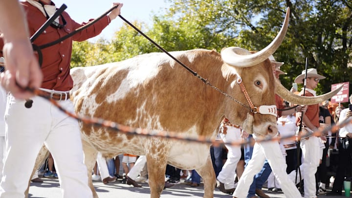 Bevo Won't Join Texas Longhorns in Atlanta, Again