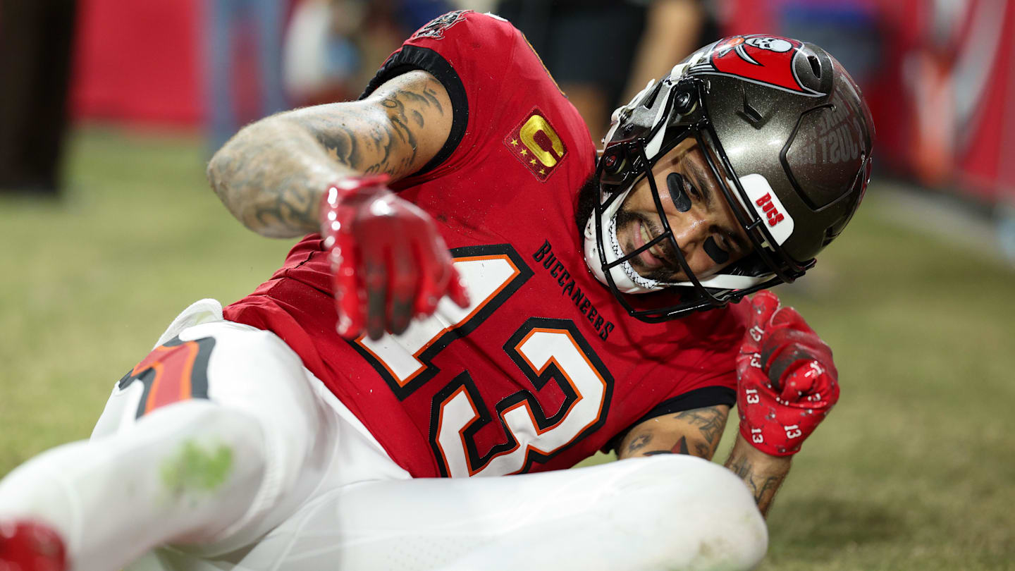 Tampa Bay Buccaneers WR Mike Evans Expected to Miss Extended Time With ...