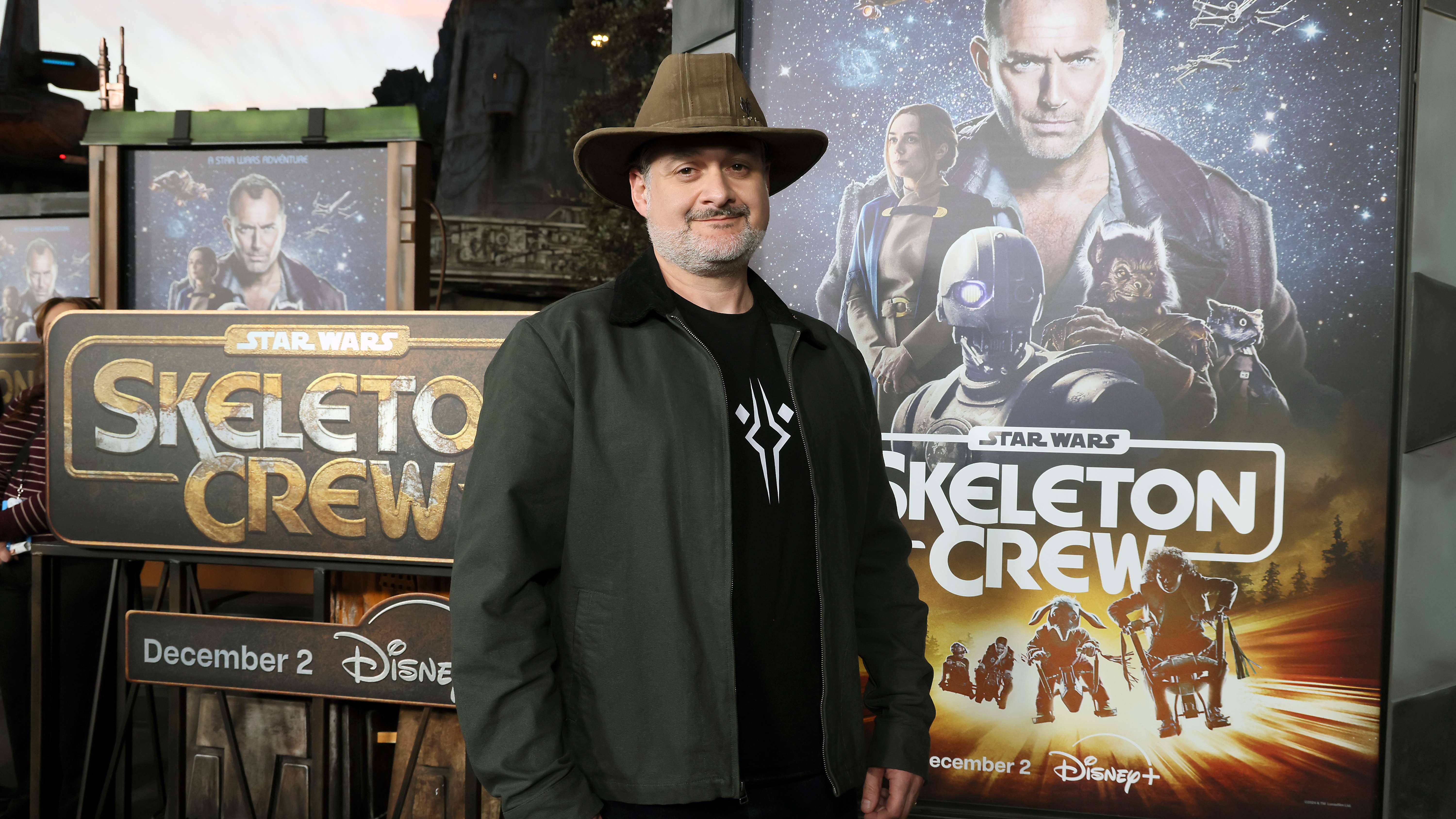 Mando movie: Is it a wrap? Dave Filoni hints principal photography is ...