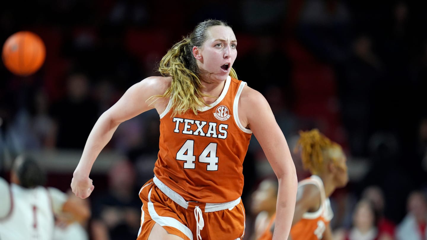 Texas Longhorns' Veteran Taylor Jones Reflects on Journey in Sixth Season