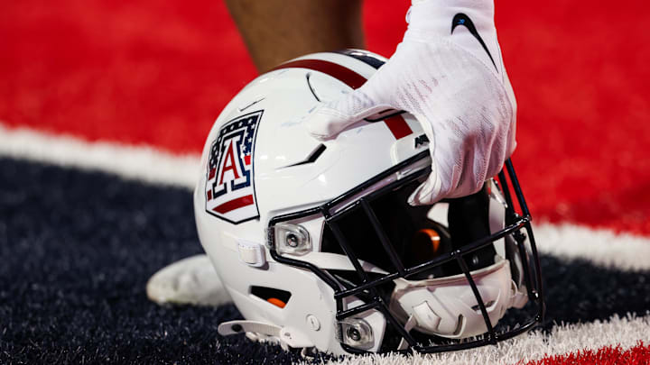 Arizona Freshmen Fans Should Keep an Eye on in 2025