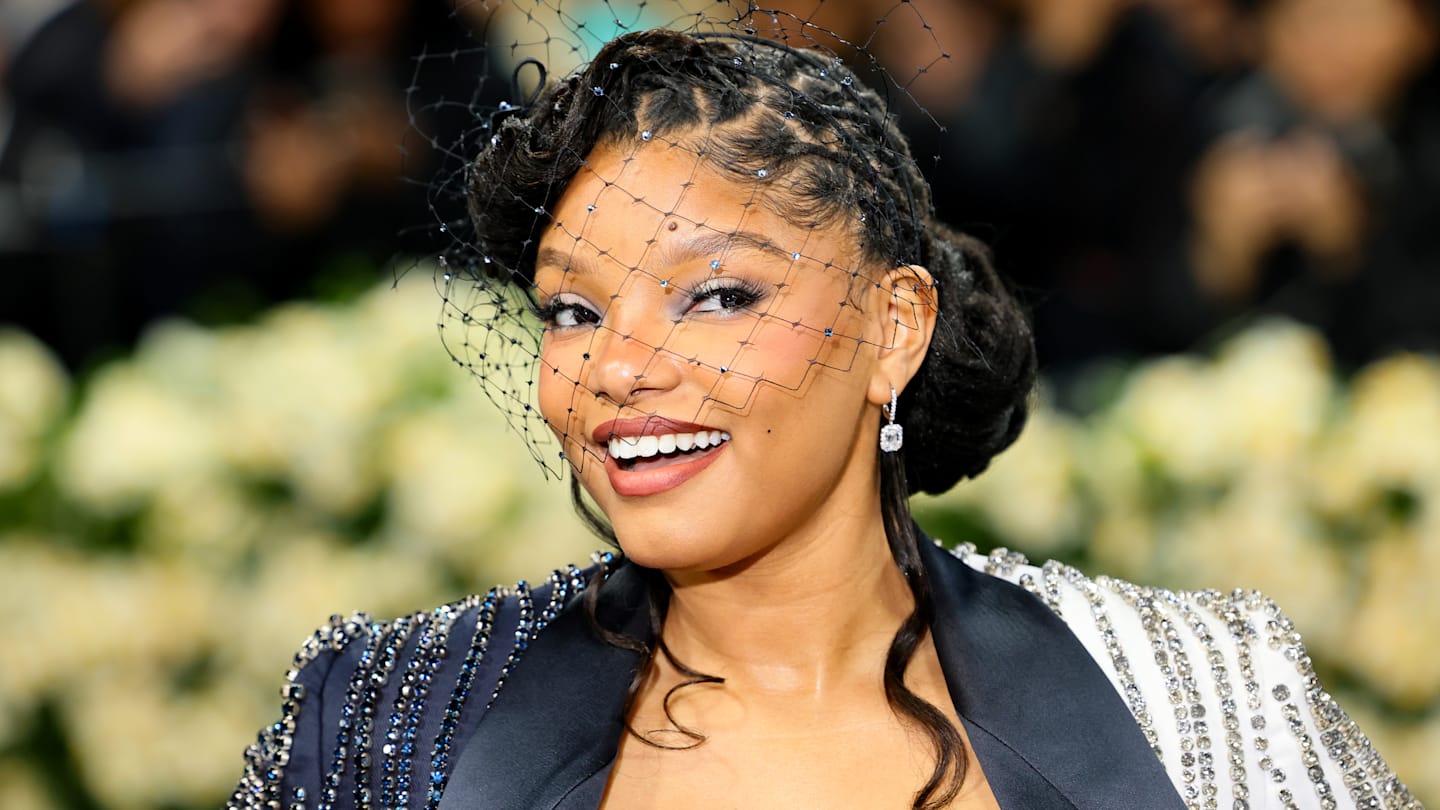 Halle Bailey Celebrates Her ‘Mom Bod’ in Stunning Bikini Photos for New ...