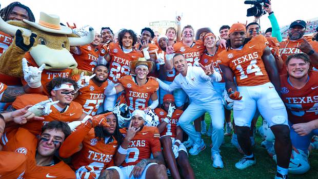 Film Review: How the Texas Longhorns' Offense Came to Life vs. the ...