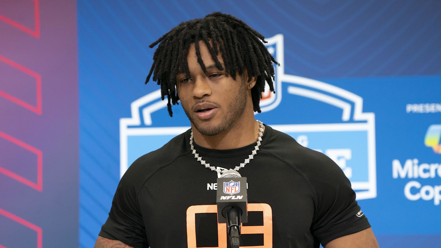 ESPN NFL analyst urges Bears to target running back in first round of ...