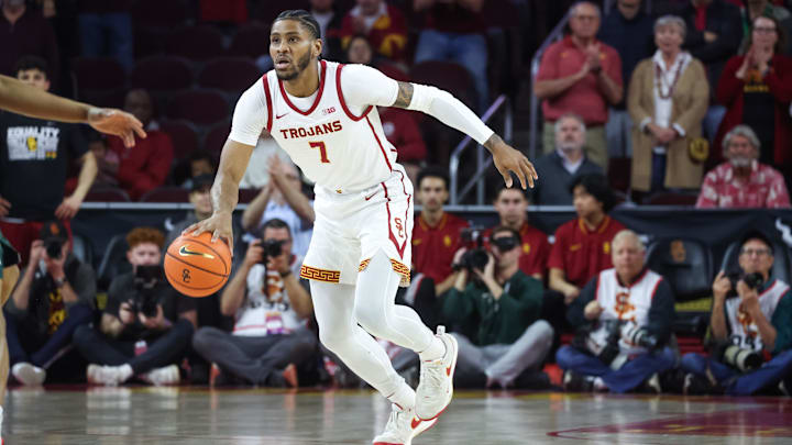 San Antonio Spurs' Chibuzo Agbo Wows Fans With Highlight Play in Summer League